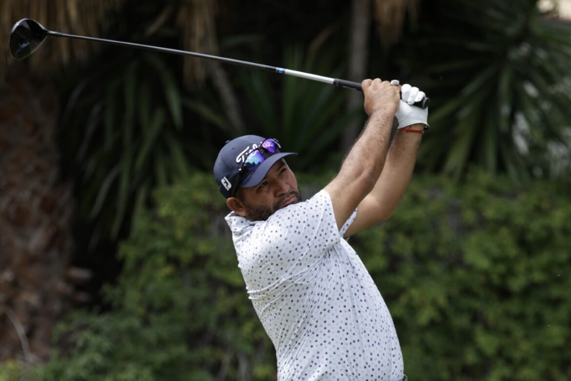 Camarón y Benítez reciben invitación para el WWT Championship at Mayakoba - FMG